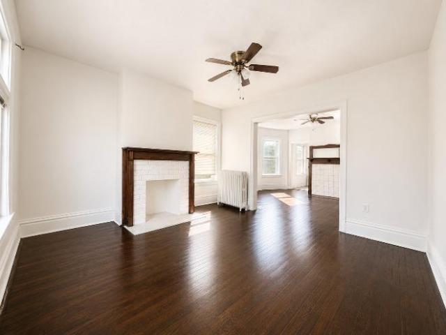 2 Br, 1 bath, Condo 63 N Linwood Ave