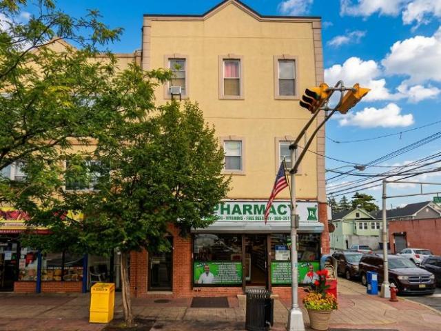 2 Br, 1 bath, Condo 601 Elizabeth Avenue