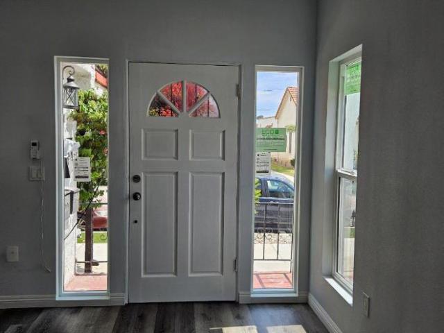 2 Br, 1 bath, Condo 6027 Allston St