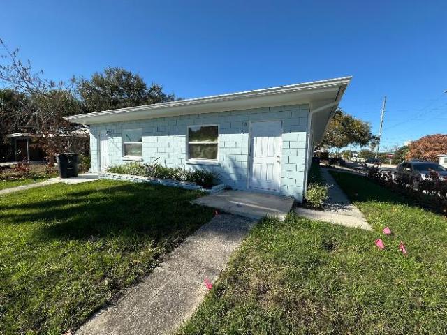 2 Br, 1 bath, Condo 602 Cedar Pl