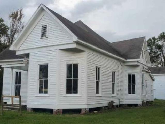 2 Br, 1 bath, Condo 605 4th St