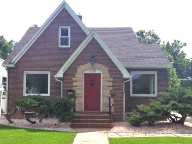 2 Br, 1 bath, Condo 608 S College