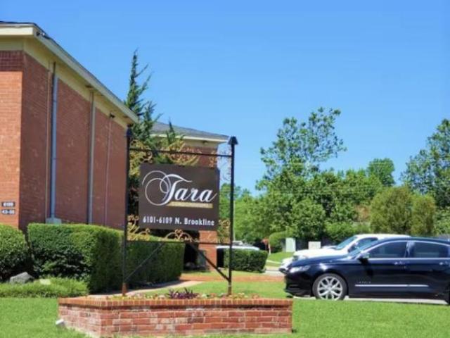 2 Br, 1 bath, Condo 6101 N Brookline Ave
