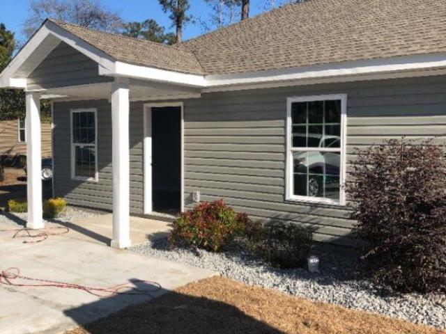 2 Br, 1 bath, Condo 610 Lesia Ln