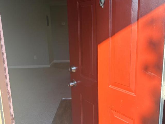 2 Br, 1 bath, Condo 6131 Gettysburg Place