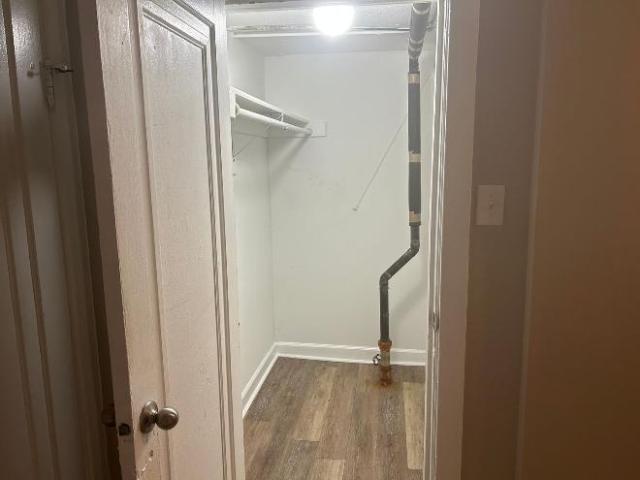2 Br, 1 bath, Condo 6203 W 21st