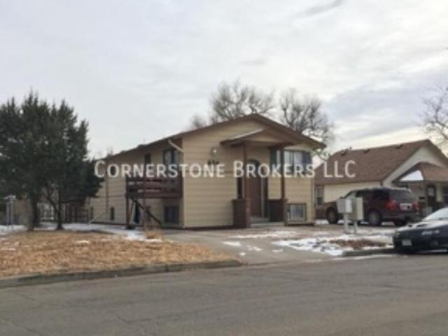 2 Br, 1 bath, Condo 624 Maple St