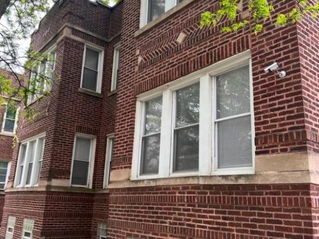 2 Br, 1 bath, Condo 625 E Marquette Ave