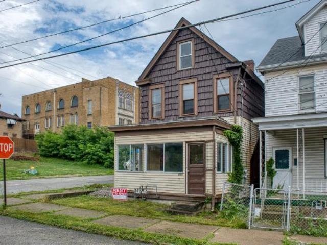 2 Br, 1 bath, Condo 625 Walnut St
