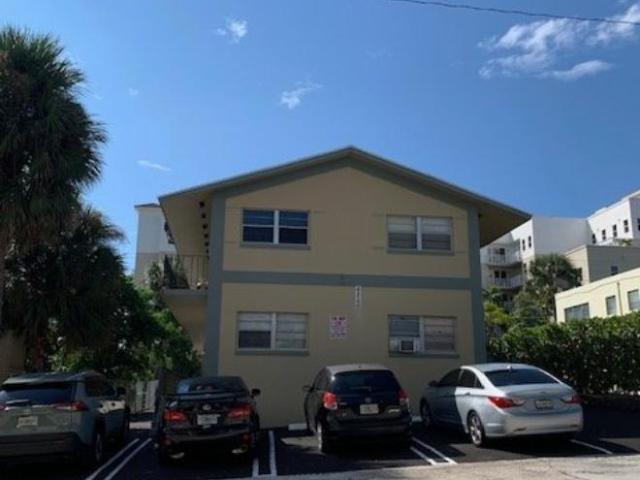 2 Br, 1 bath, Condo 626 Datura