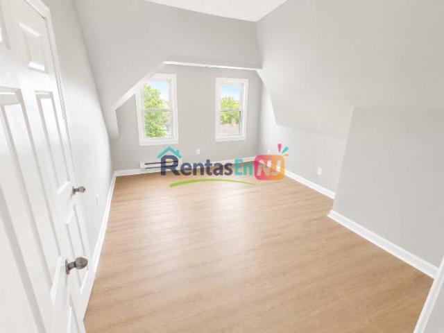 2 Br, 1 bath, Condo 62 N 6th St