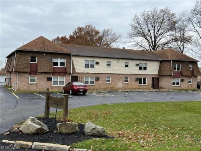 2 Br, 1 bath, Condo 637 Wendy Place