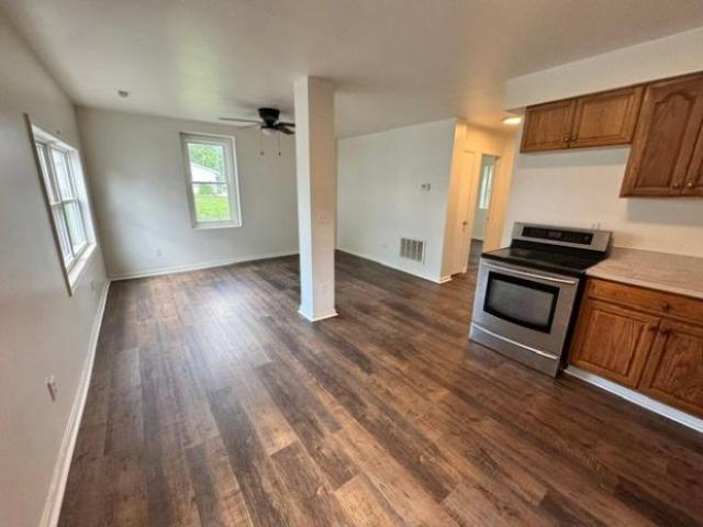 2 Br, 1 bath, Condo 67 West Pratt Street Unit A