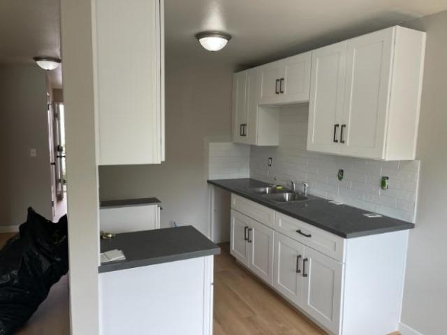 2 Br, 1 bath, Condo 6402 14th Ave NW
