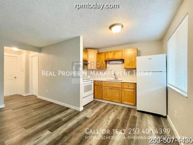 2 Br, 1 bath, Condo 6415 Steilacoom Blvd SW