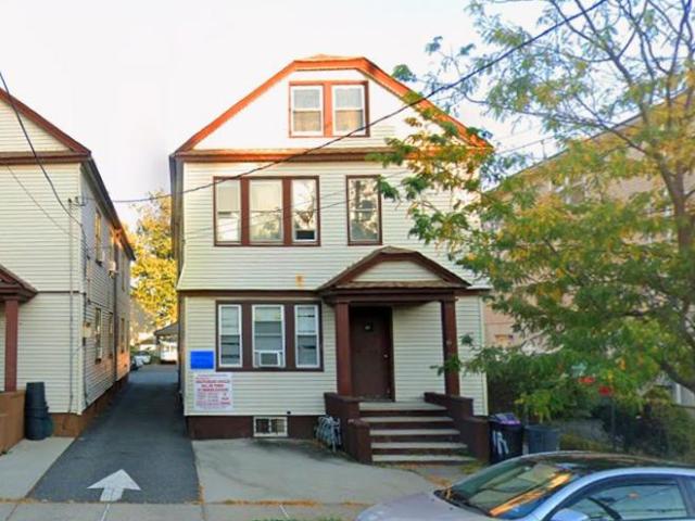 2 Br, 1 bath, Condo 644 Maple Ave