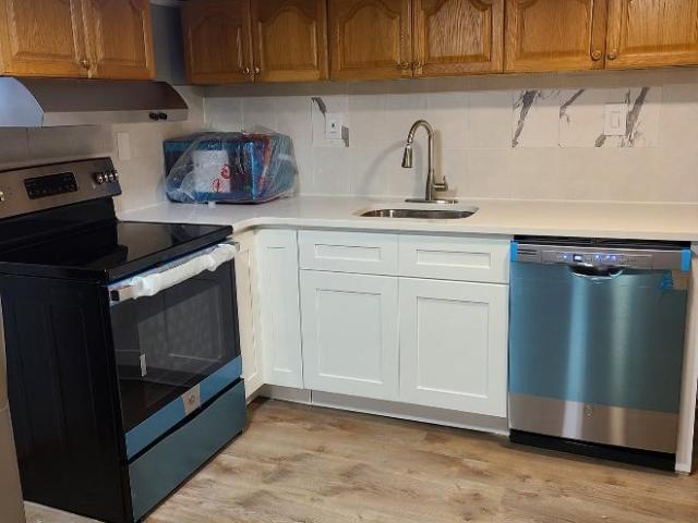 2 Br, 1 bath, Condo 64 Stockton St