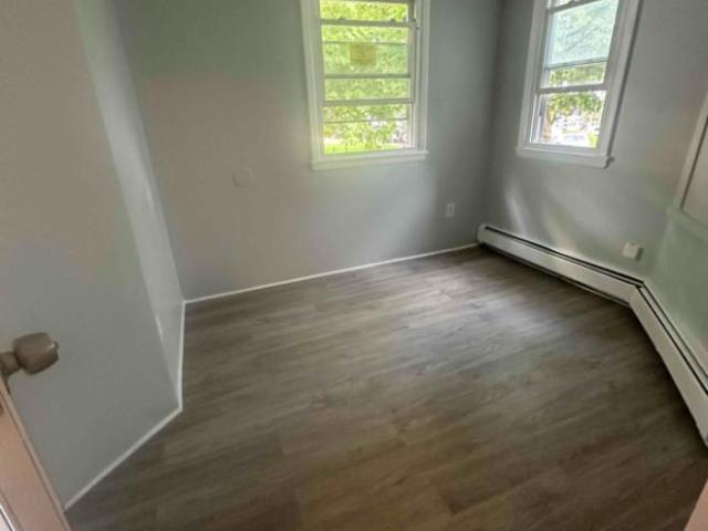 2 Br, 1 bath, Condo 658 East 28th Street