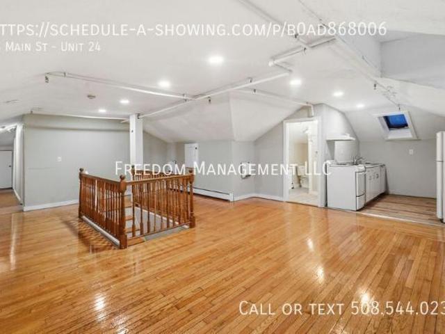 2 Br, 1 bath, Condo 65 Main St