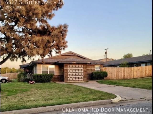 2 Br, 1 bath, Condo 6612 S Stiles Ave