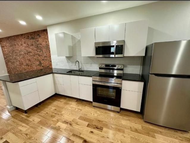 2 Br, 1 bath, Condo 66 Chatham St