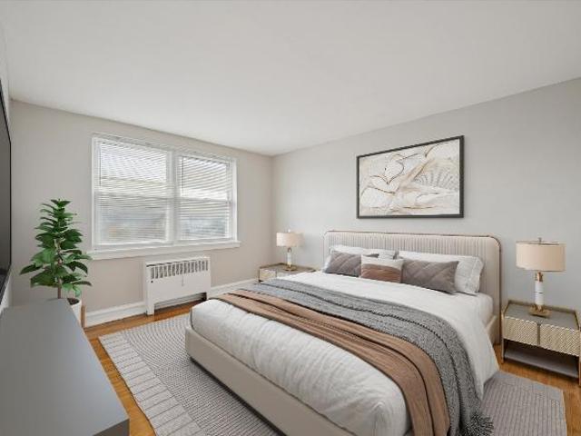 2 Br, 1 bath, Condo 6770 Blakemore St