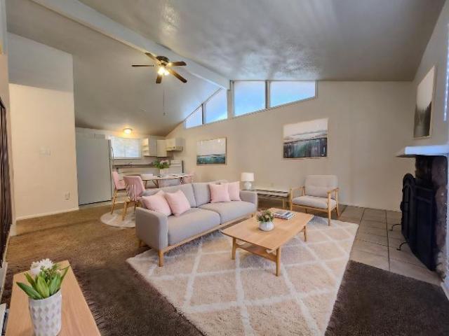 2 Br, 1 bath, Condo 677 E Clarion Drive Unit