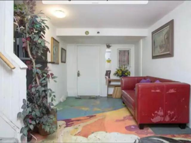 2 Br, 1 bath, Condo 678 Nebraska St
