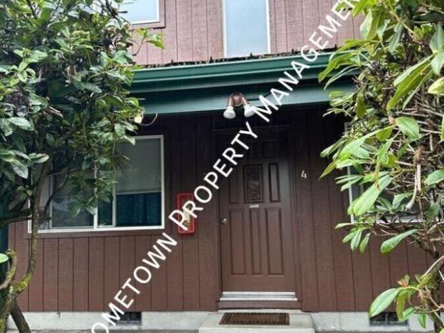 2 Br, 1 bath, Condo 6805 Littlerock Rd SW