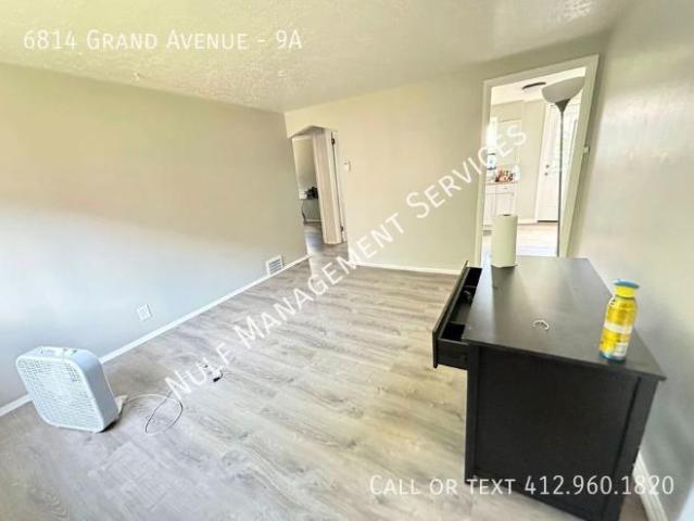 2 Br, 1 bath, Condo 6814 Grand Avenue