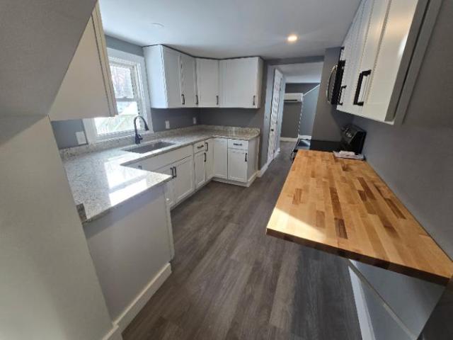 2 Br, 1 bath, Condo 68 High St