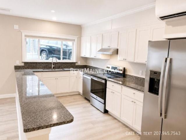 2 Br, 1 bath, Condo 6 Jefferson Way