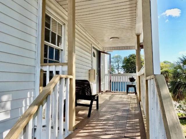 2 Br, 1 bath, Condo 700 S Mitchell Dr