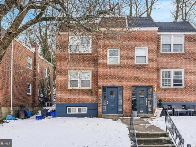 2 Br, 1 bath, Condo 7028 Valley Ave