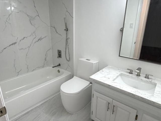 2 Br, 1 bath, Condo 703 Meadow Woods Ln