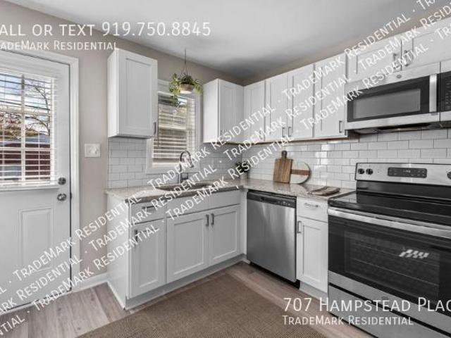 2 Br, 1 bath, Condo 707 Hampstead Place