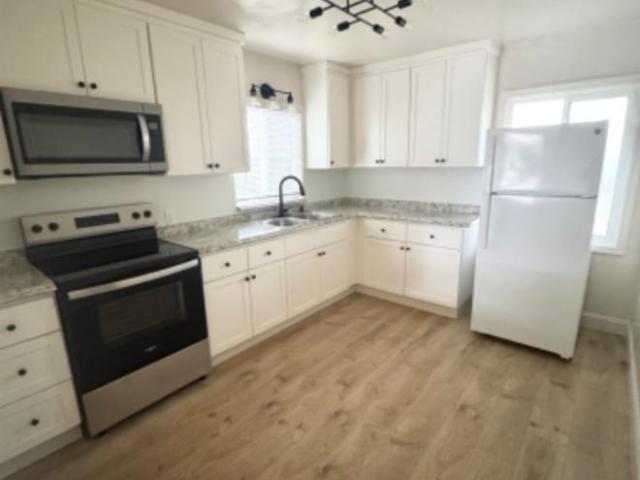 2 Br, 1 bath, Condo 708 Burke Avenue