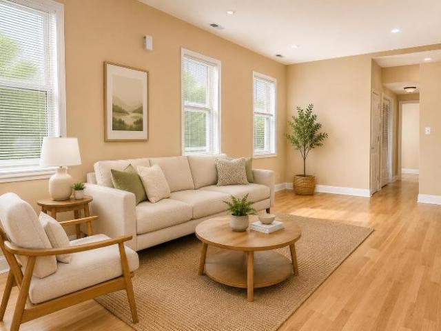 2 Br, 1 bath, Condo 712 South Aberdeen