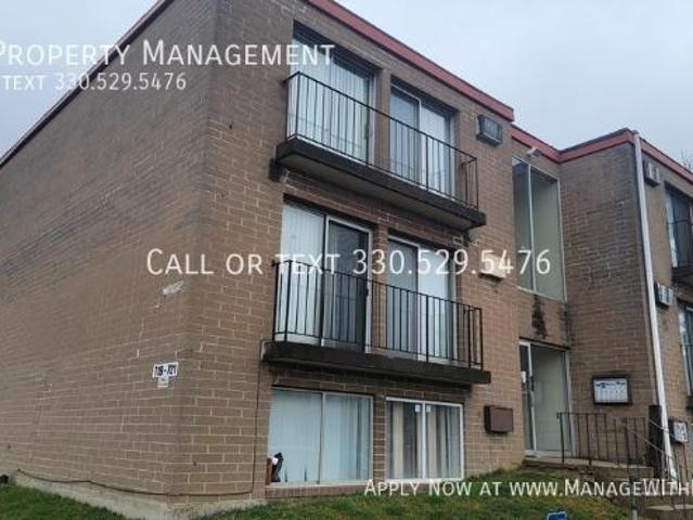 2 Br, 1 bath, Condo 719 E Waterloo Rd