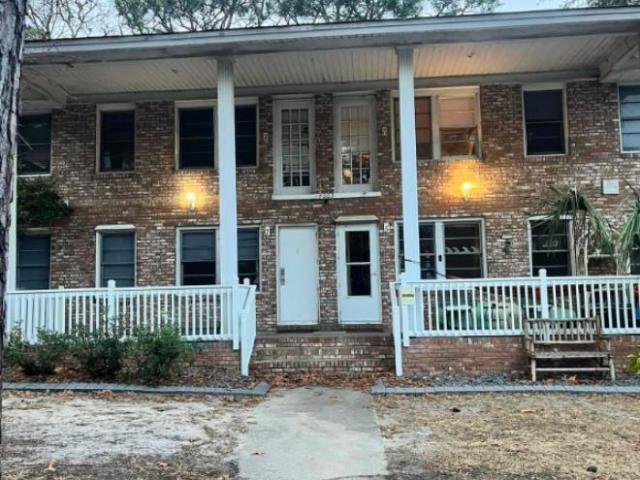 2 Br, 1 bath, Condo 7203 Porcher Dr
