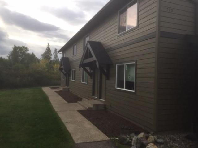 2 Br, 1 bath, Condo 725 Waverly Place