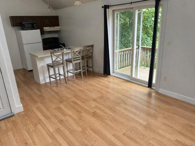 2 Br, 1 bath, Condo 77 Main Street