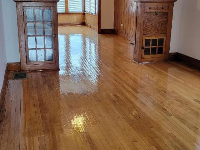 2 Br, 1 bath, Condo 7435 W 58th Place