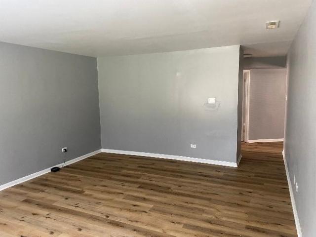 2 Br, 1 bath, Condo 74 S Yates Ave