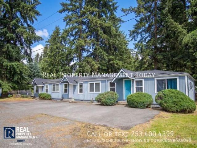 2 Br, 1 bath, Condo 7503 156th St E