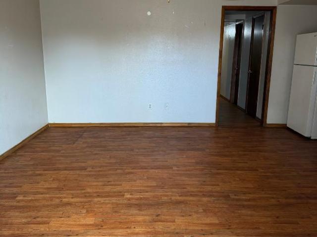 2 Br, 1 bath, Condo 750 Bonham St