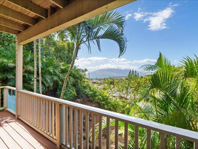 2 Br, 1 bath, Condo 753 Launa Dr