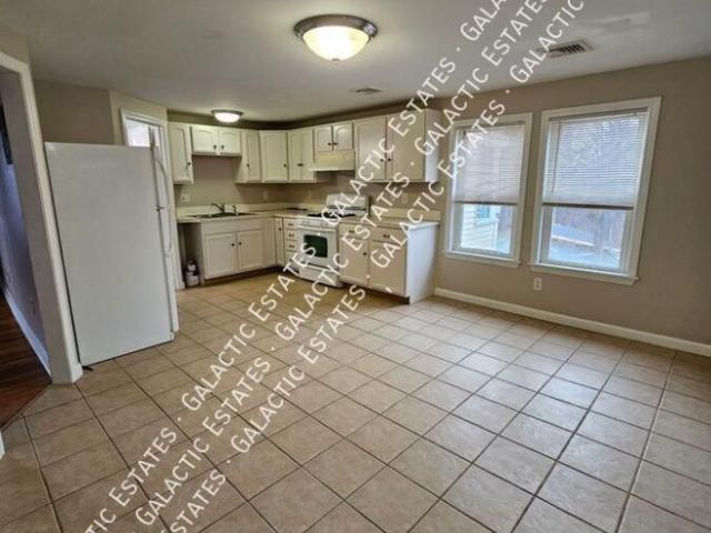 2 Br, 1 bath, Condo 76 Congress St