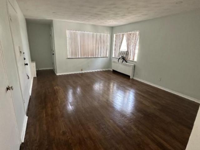 2 Br, 1 bath, Condo 775 N Fred Shuttlesworth Circle