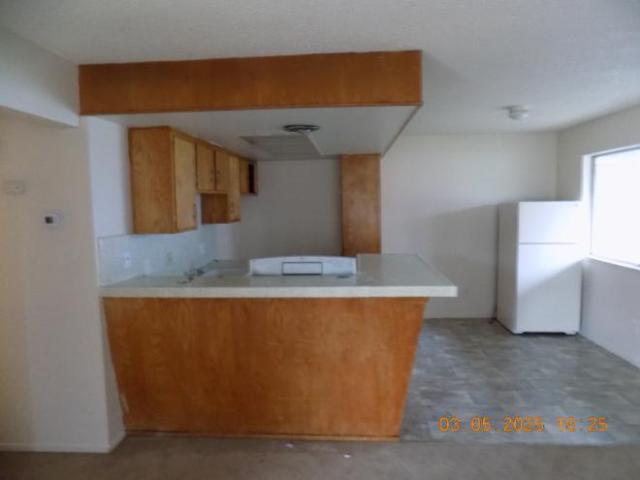 2 Br, 1 bath, Condo 786 Carro Dr